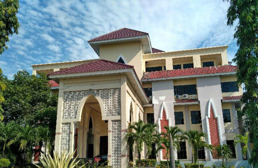 Royal Spring Makassar by BSA Land - Website Resmi